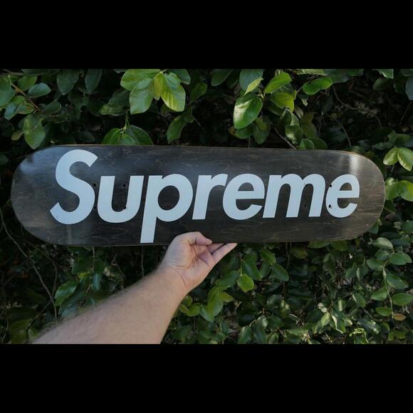 Supreme | Games | 208 Supreme Black Stained Box Logo Deck Stars ...